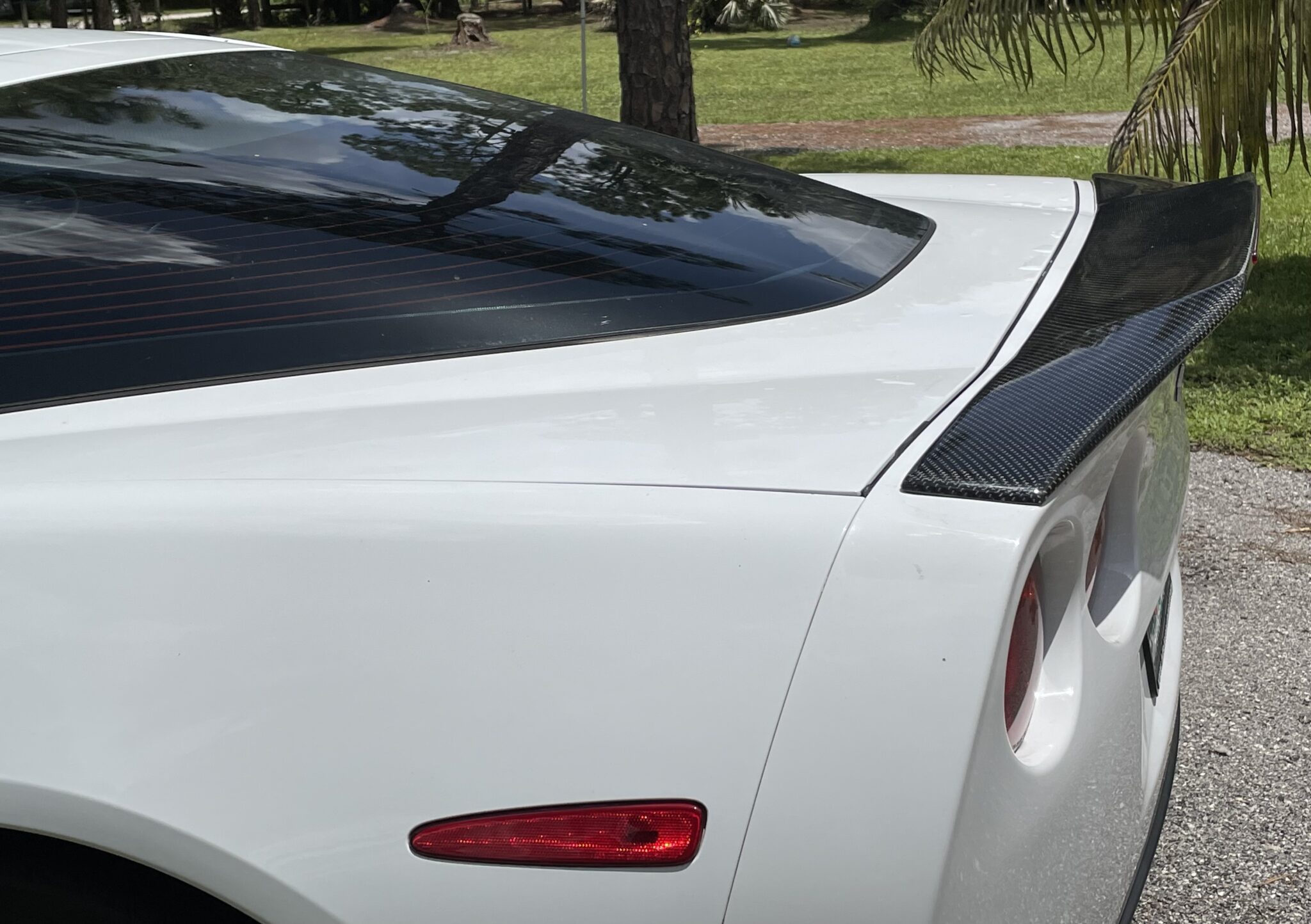GT6X Center Style Spoiler for C6 - Unleashed Vettes